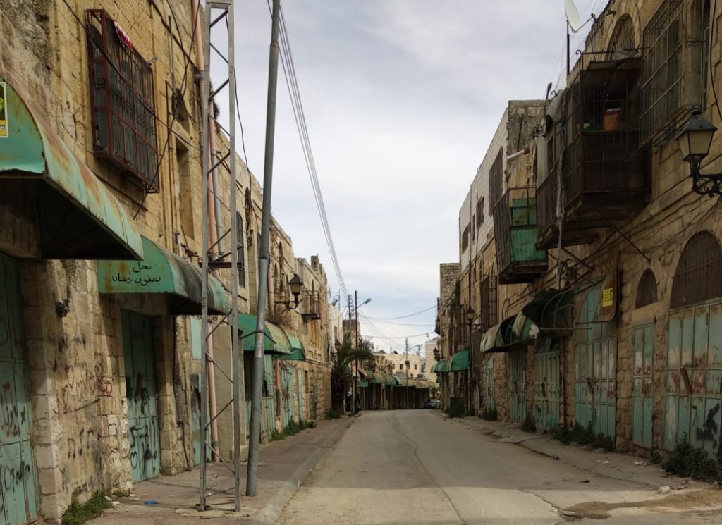 FIFH 2023 : Hébron, Palestine, la fabrique de l’occupation, de Idit ...